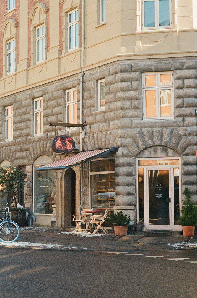 Locations – Atelier September